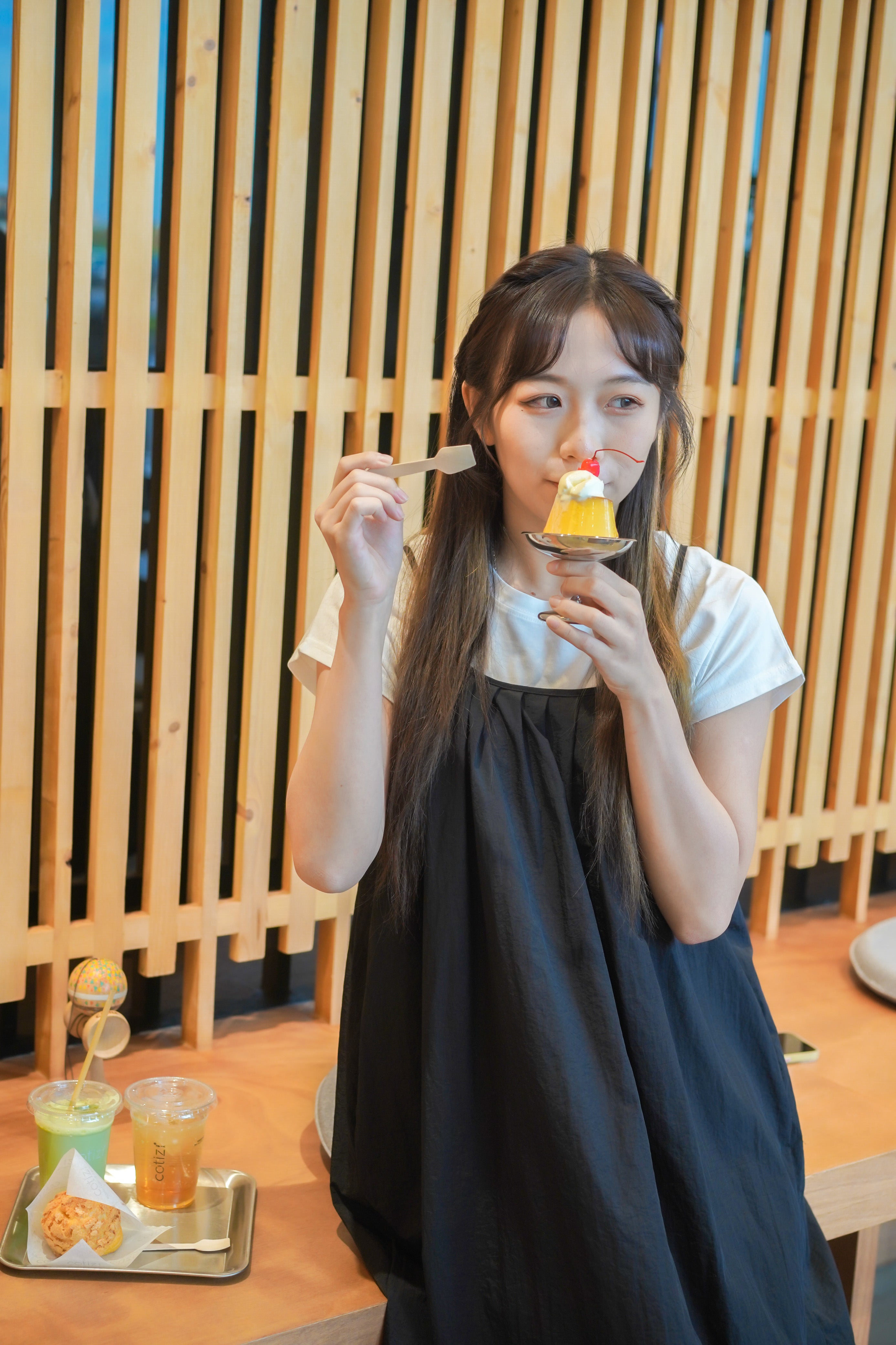 雞翼袖Top – Litz Macau